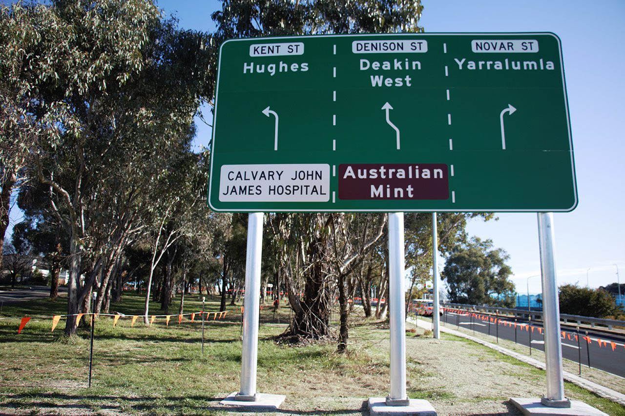 Signfix Website | Optimast® Frangible Sign Supports for ACT Directional ...